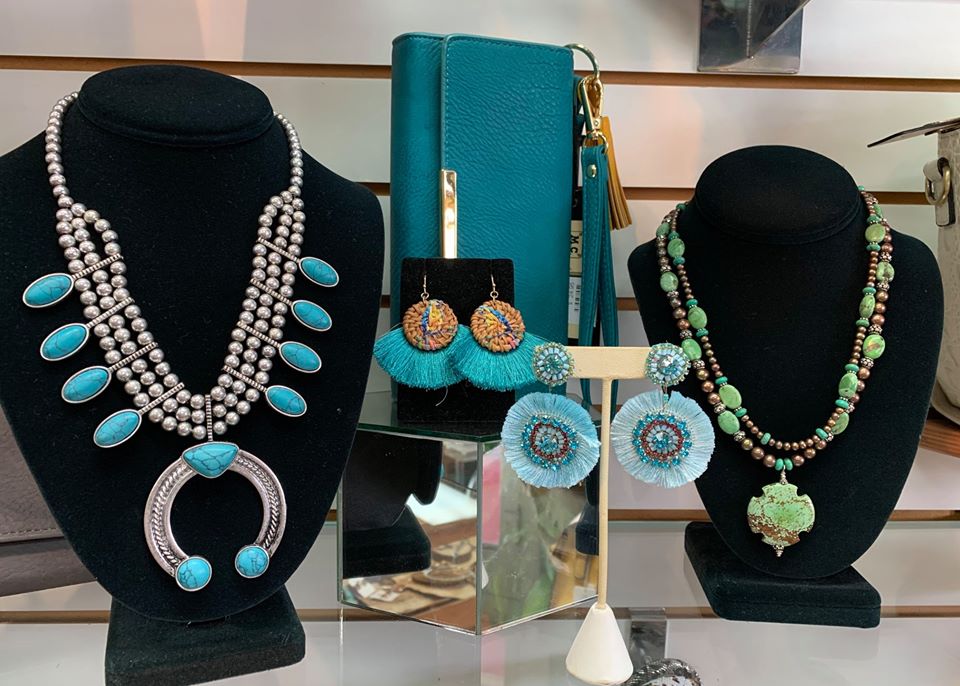 Accessories – In Step Fashions